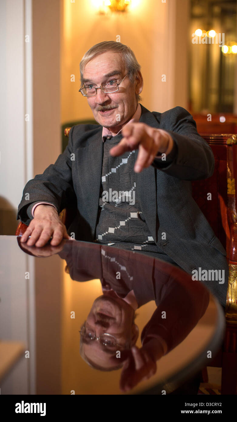 Stanislav petrov hi-res stock photography and images - Alamy