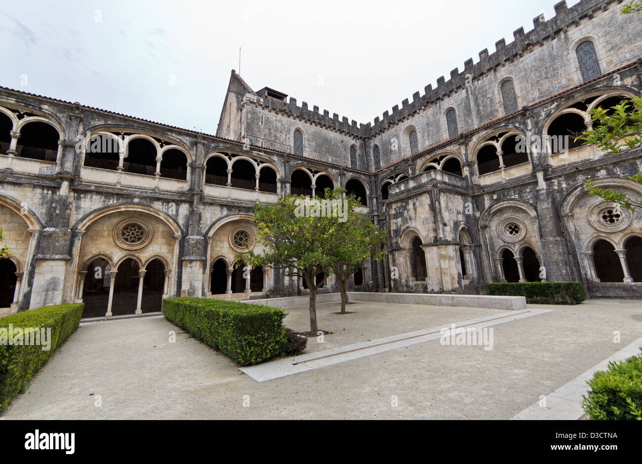 Alcobaca tomb hi-res stock photography and images - Alamy