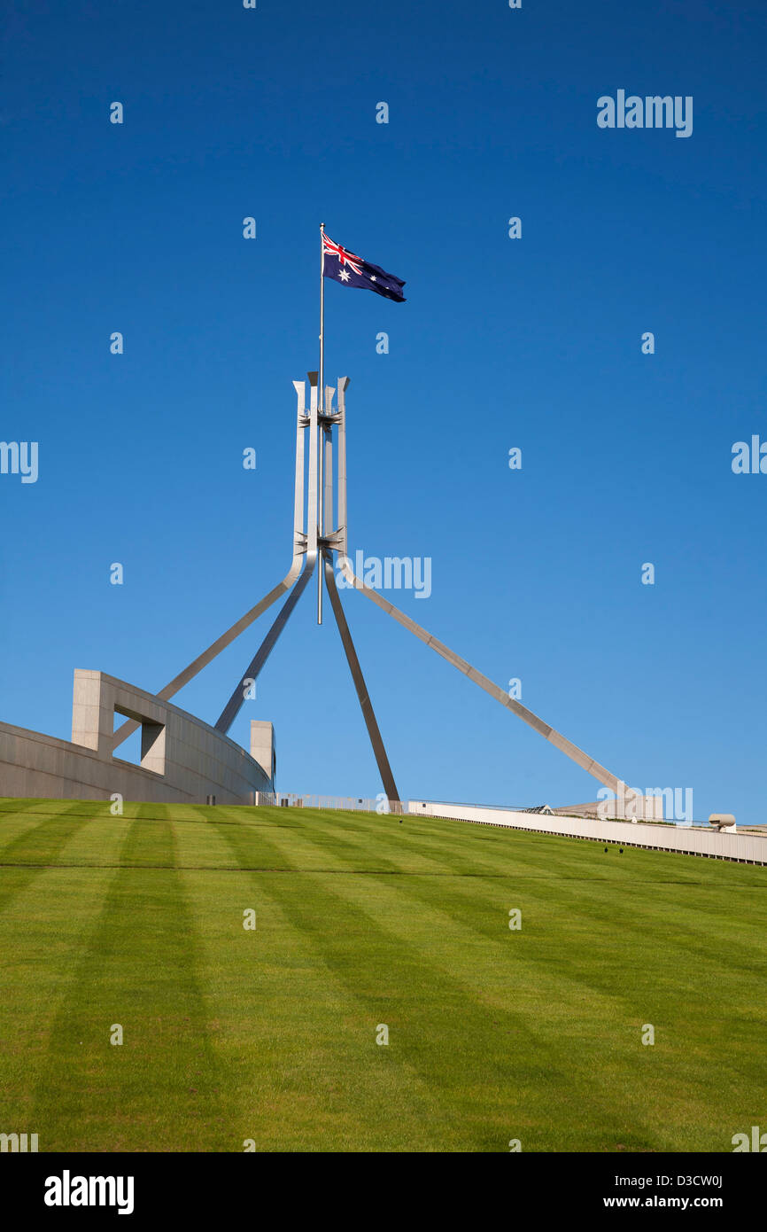 Modern australian architecture flagpole hi-res stock photography and images - Alamy
