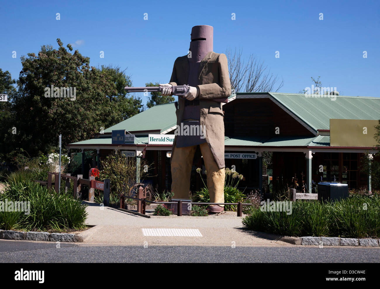 Big ned kelly australia hi-res stock photography and images - Alamy