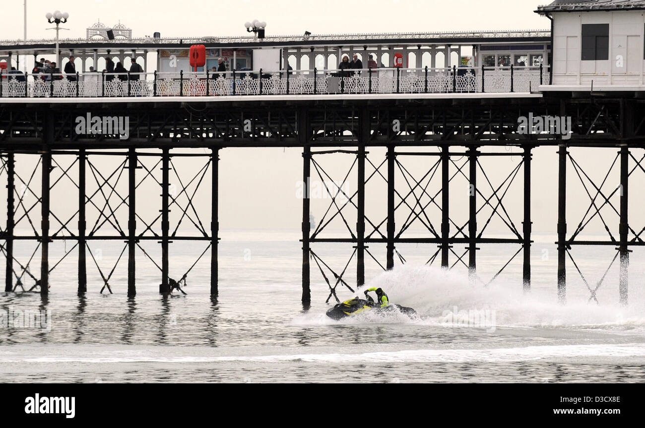 Brighton water skiing hi-res stock photography and images - Alamy