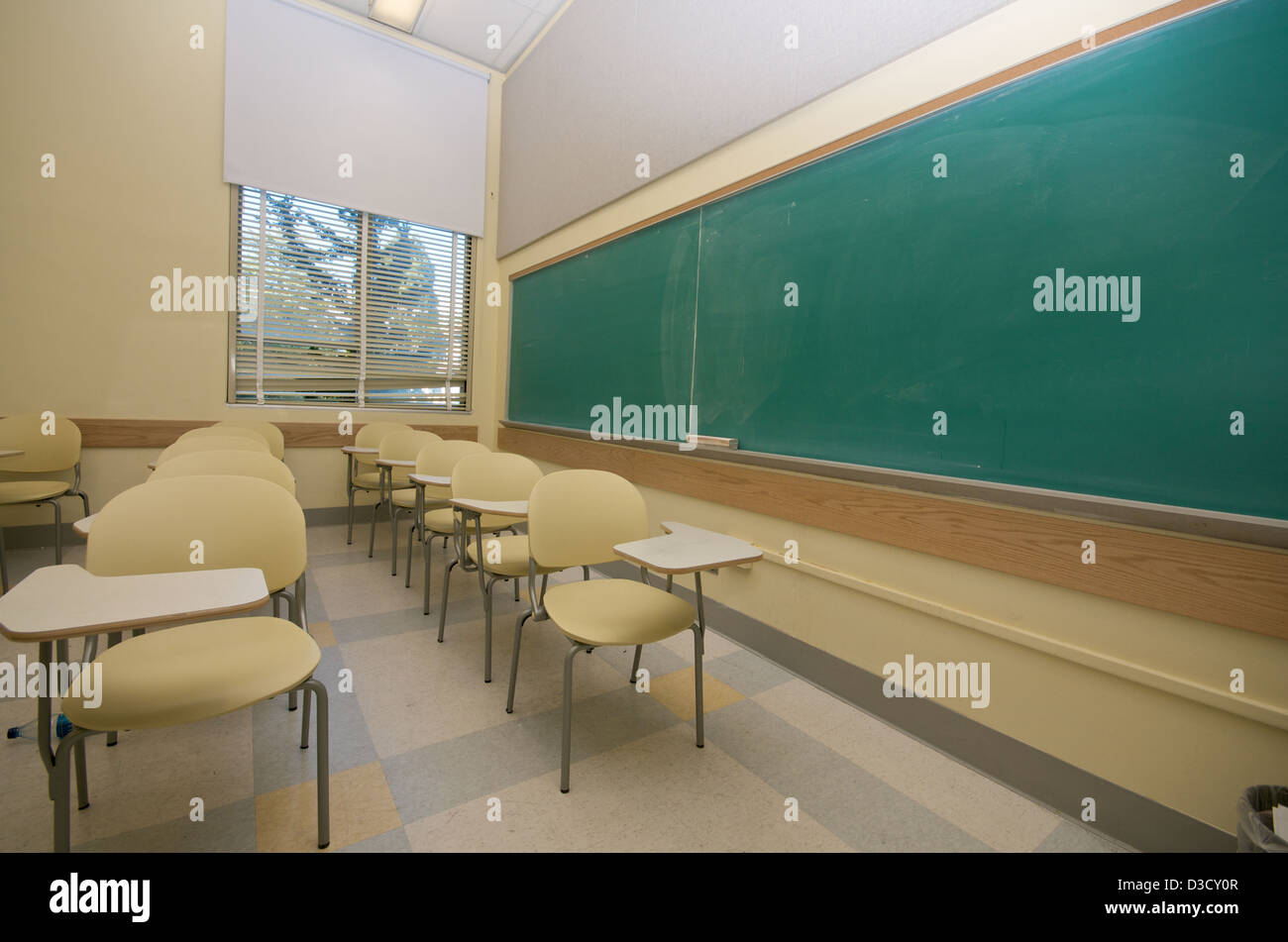 Empty college classrooms in university Stock Photo - Alamy
