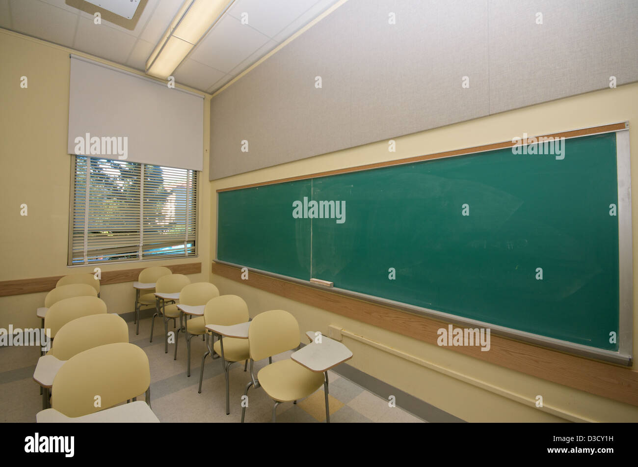 Empty college classrooms in university Stock Photo - Alamy
