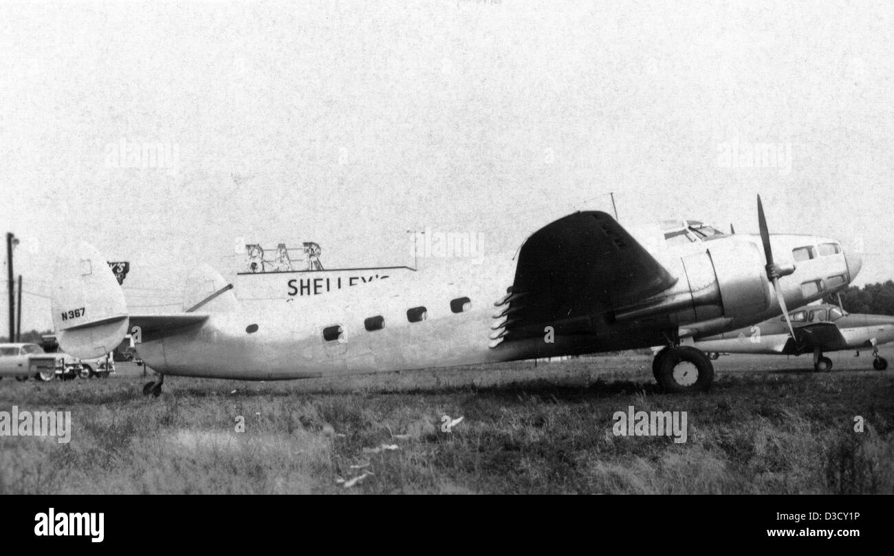 Lockheed hudson at 18a hi-res stock photography and images - Alamy