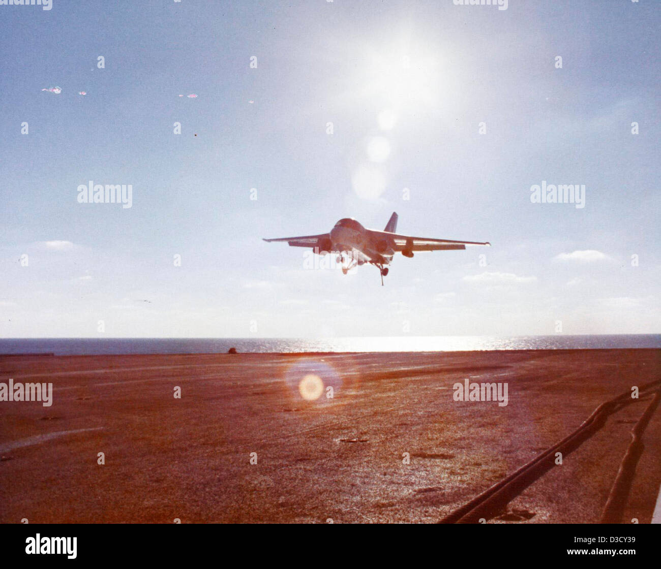 Lockheed s 3a viking hi-res stock photography and images - Alamy