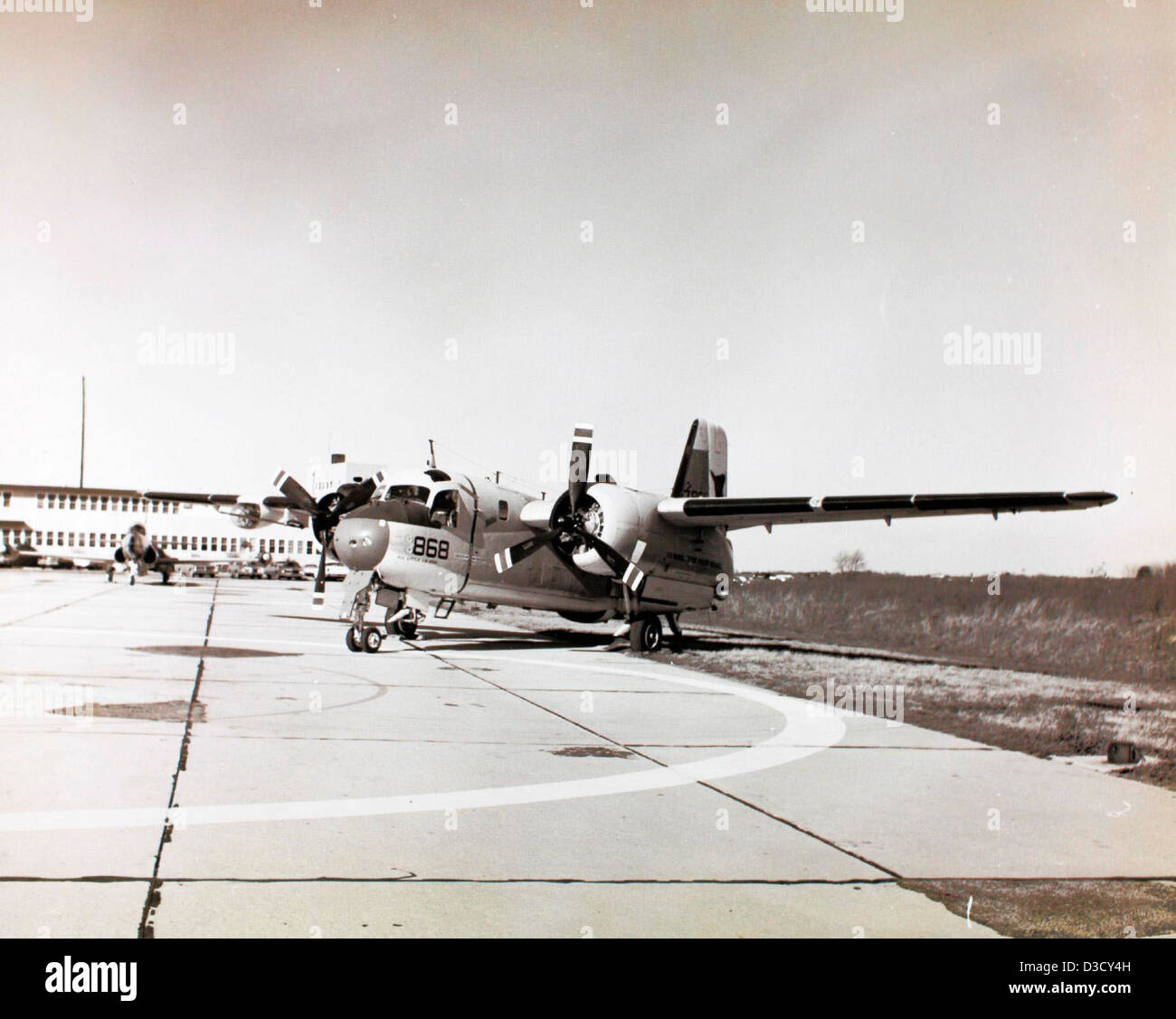 Grumman tracker hi-res stock photography and images - Alamy