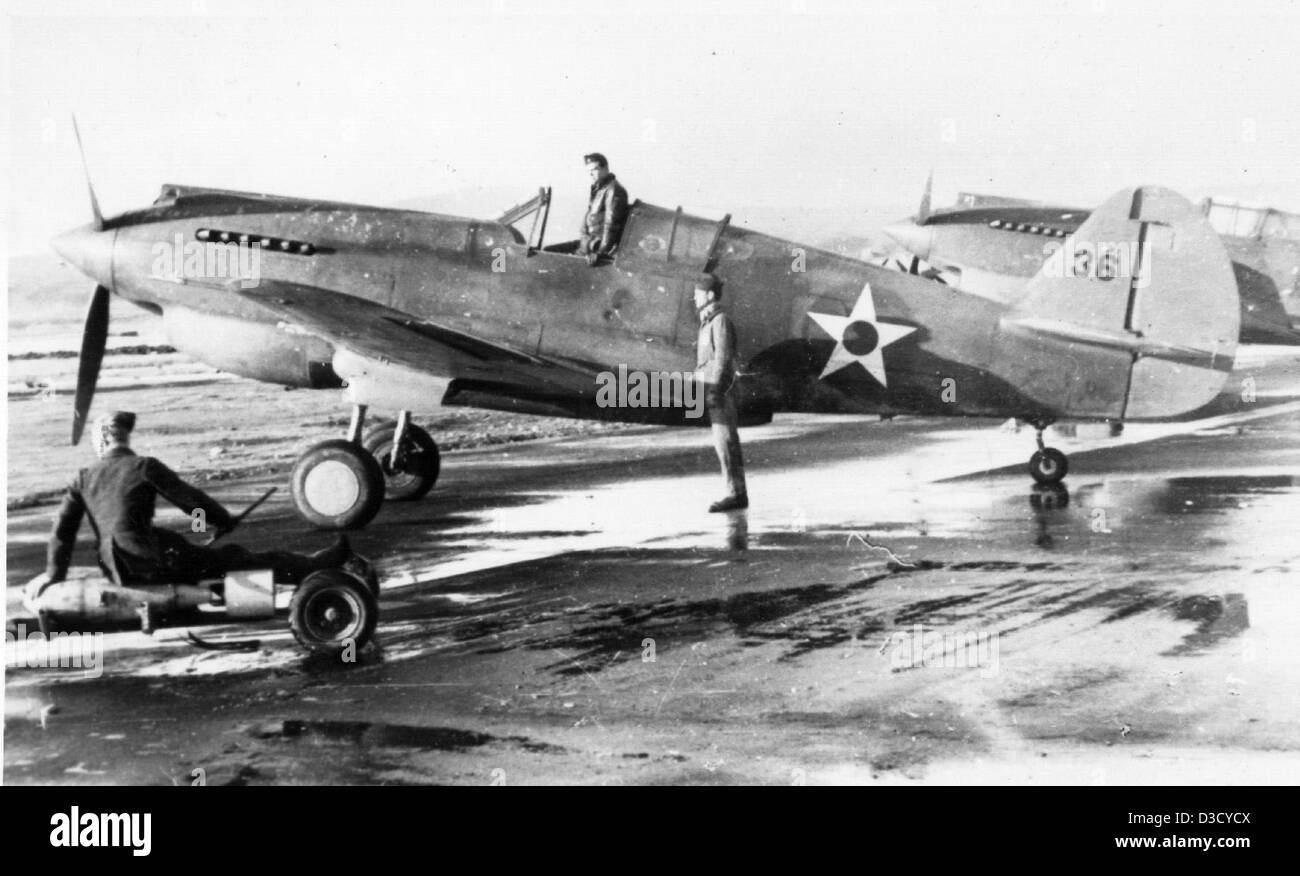 Curtiss p 40c hi-res stock photography and images - Alamy