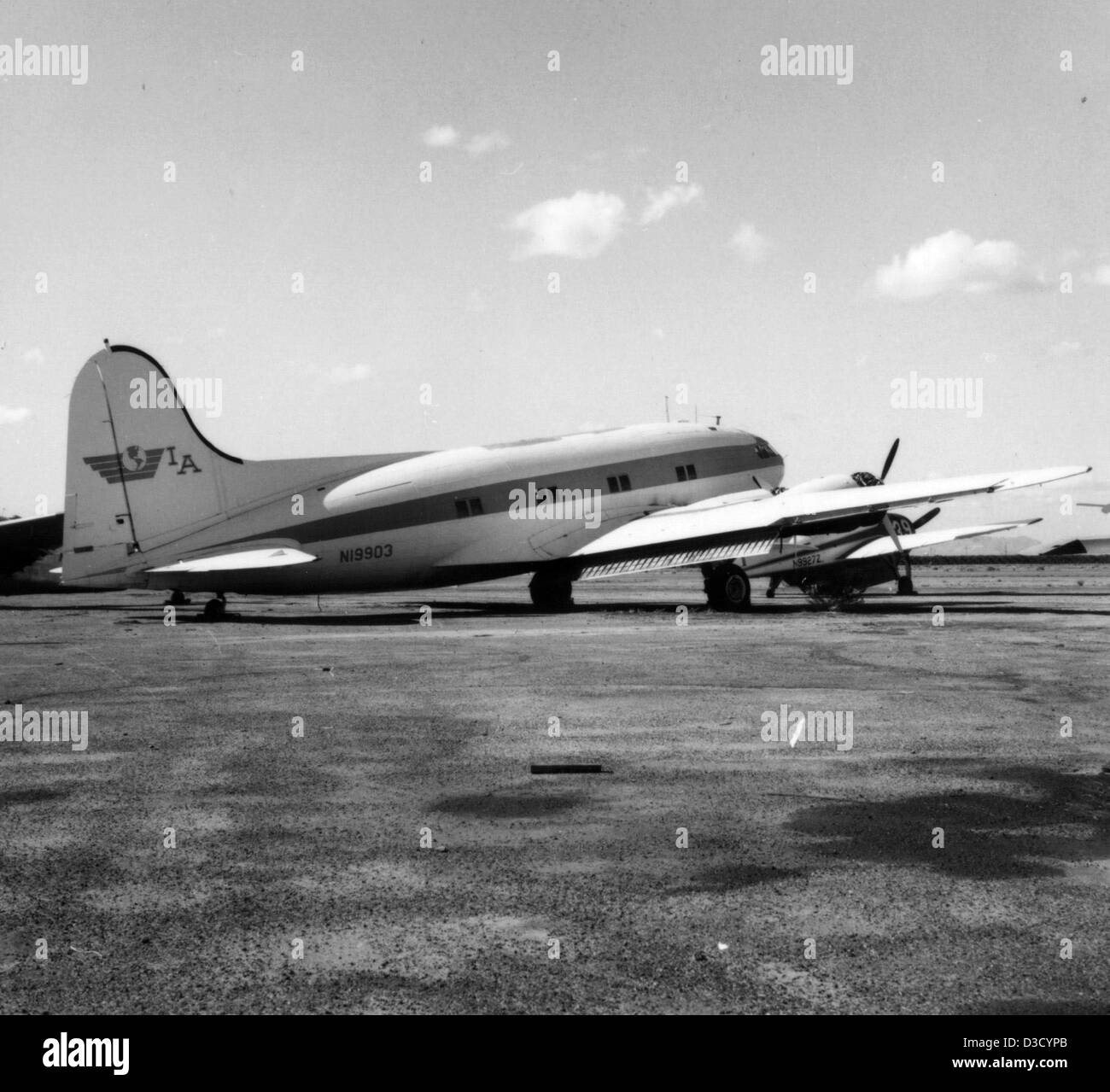 Boeing 307 stratoliner hi-res stock photography and images - Alamy
