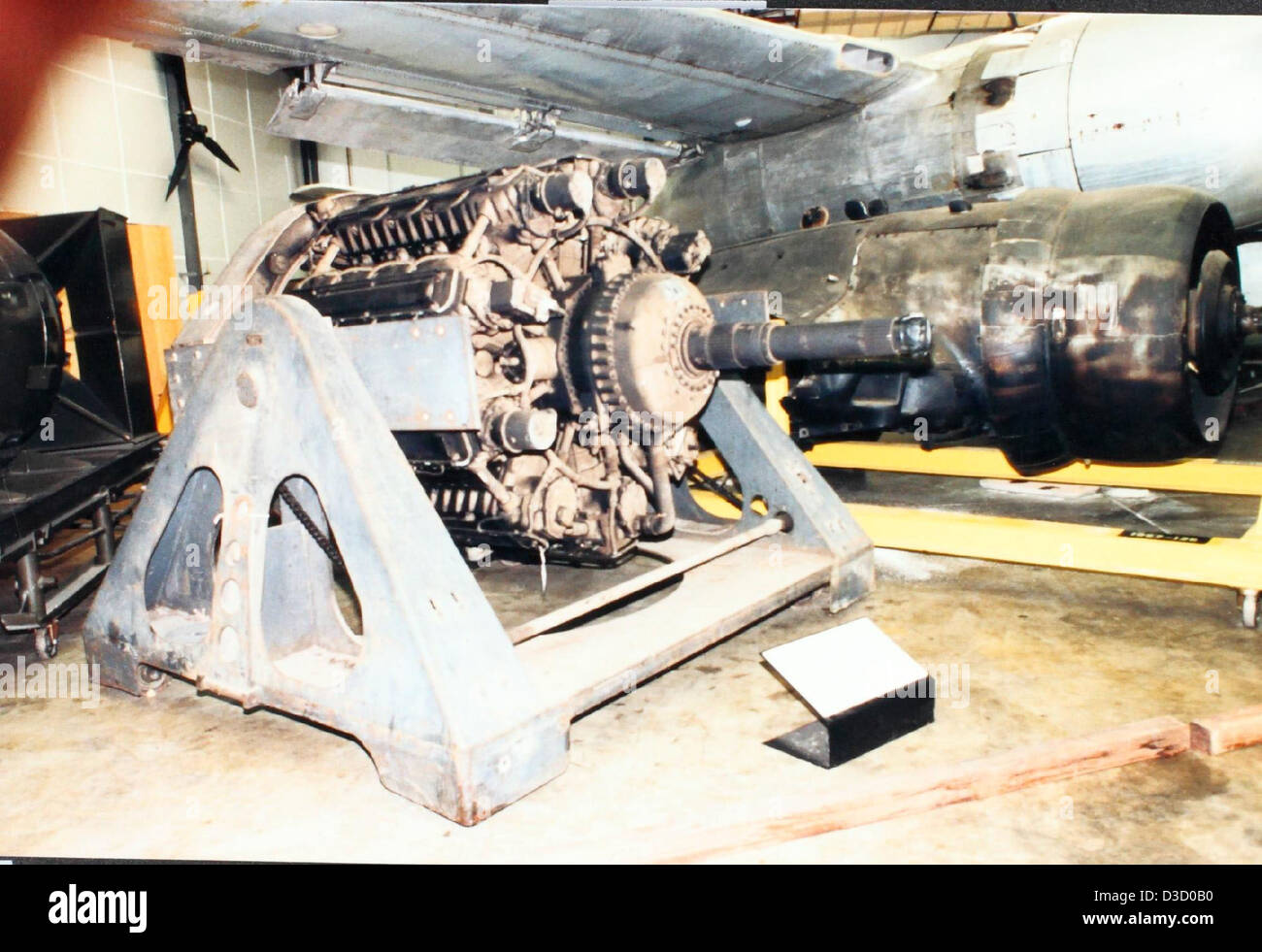 The Lycoming XR-7755-3 is an experimental aircraft engine developed ...