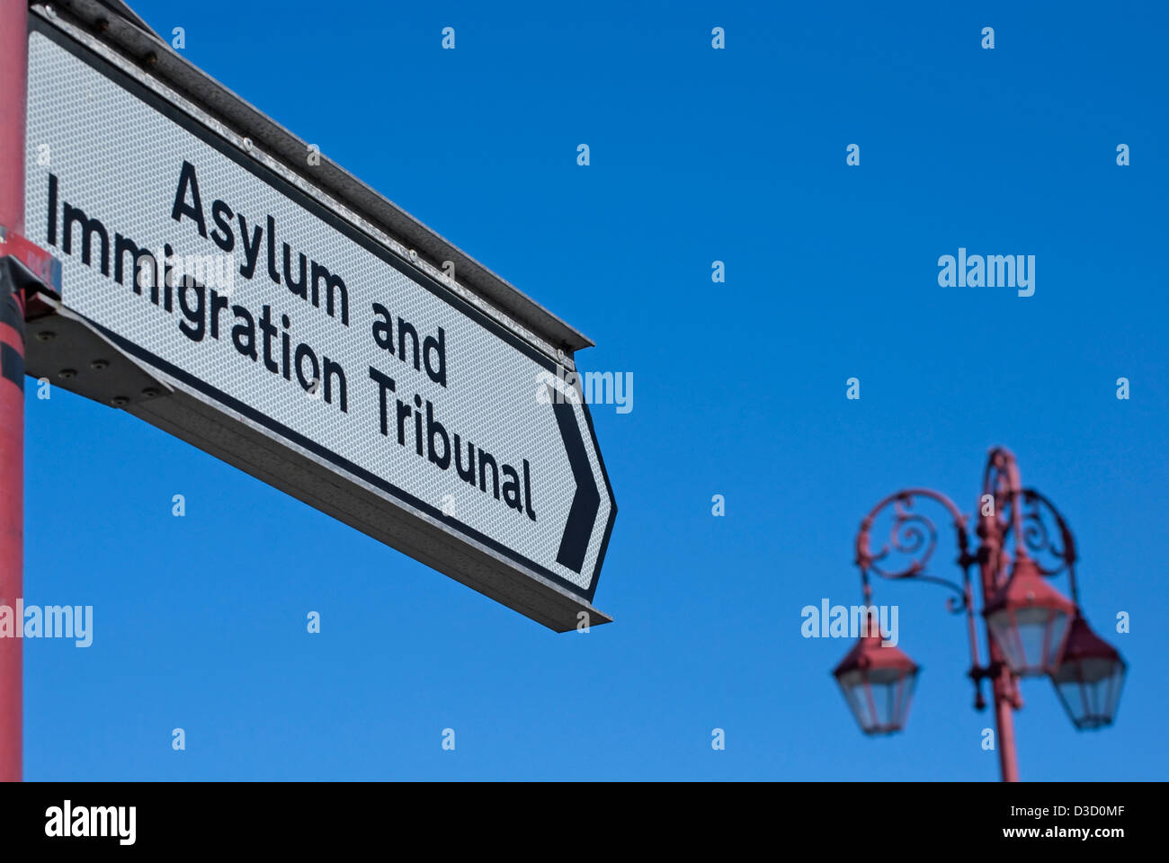 Immigration asylum uk hi-res stock photography and images - Alamy