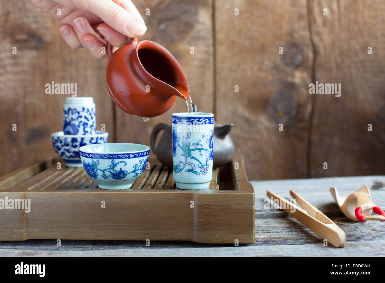 Traditional chinese tea ceremony accessories (tea pair Stock Photo - Alamy