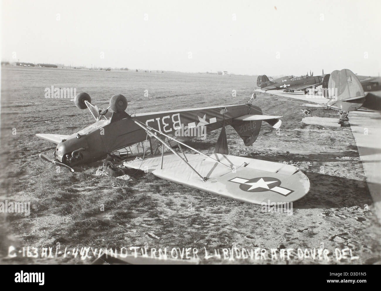 The Piper L-4B Grasshopper was a light liaison aircraft used by the ...