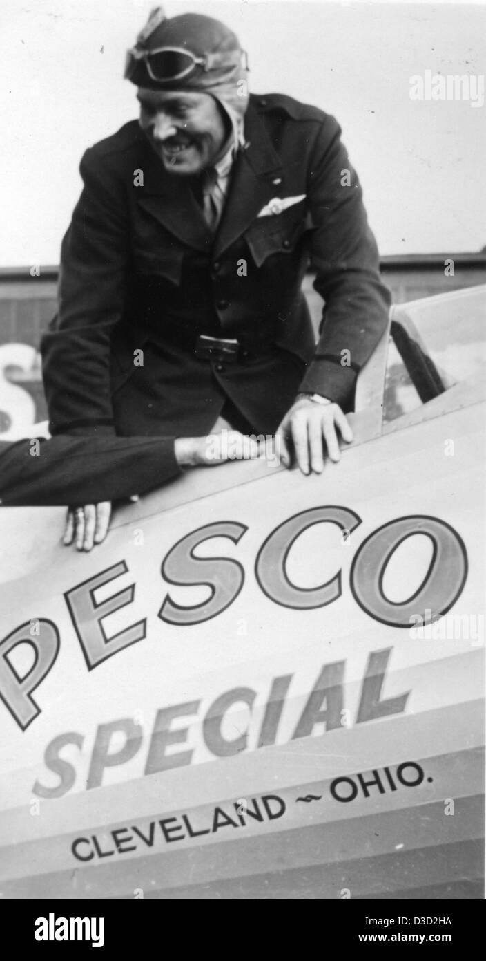 Roscoe Turner's LTR-14 Pesco Special, tail number NX263Y, was a ...