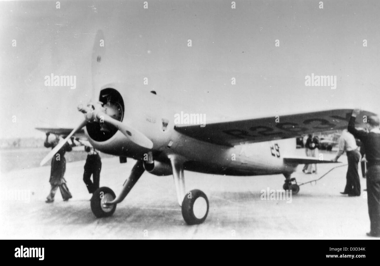 This photo showcases the Laird-Turner 14 (LTR-14) Ring Free Meteor, an ...