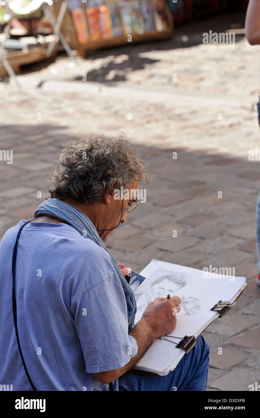 Painter portrait montmartre paris hi-res stock photography and images ...