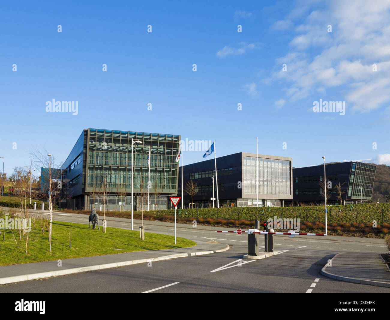 New Welsh Assembly Government office building in Llandudno Junction ...