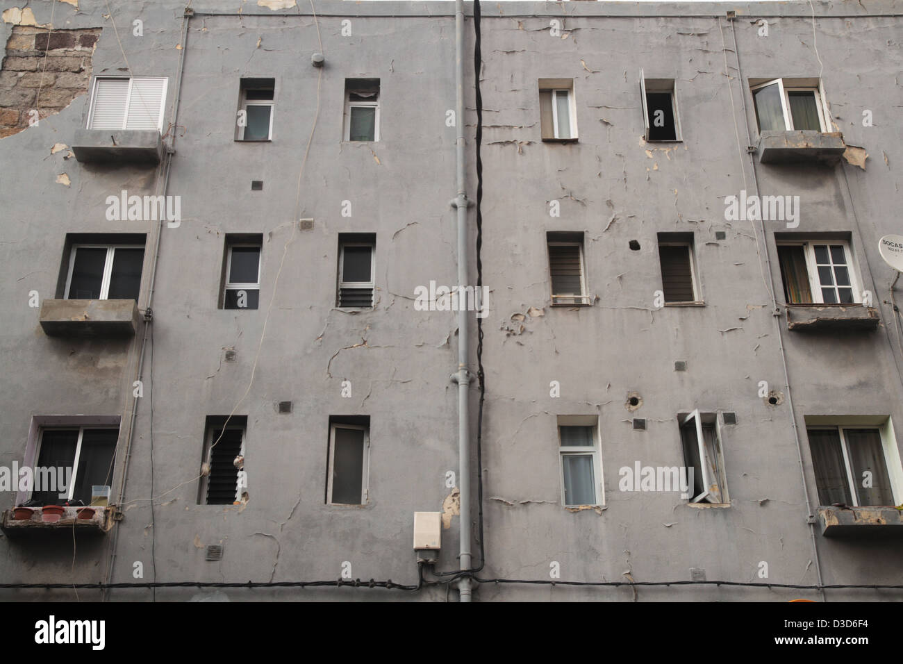 façade of a slum tower Stock Photo - Alamy