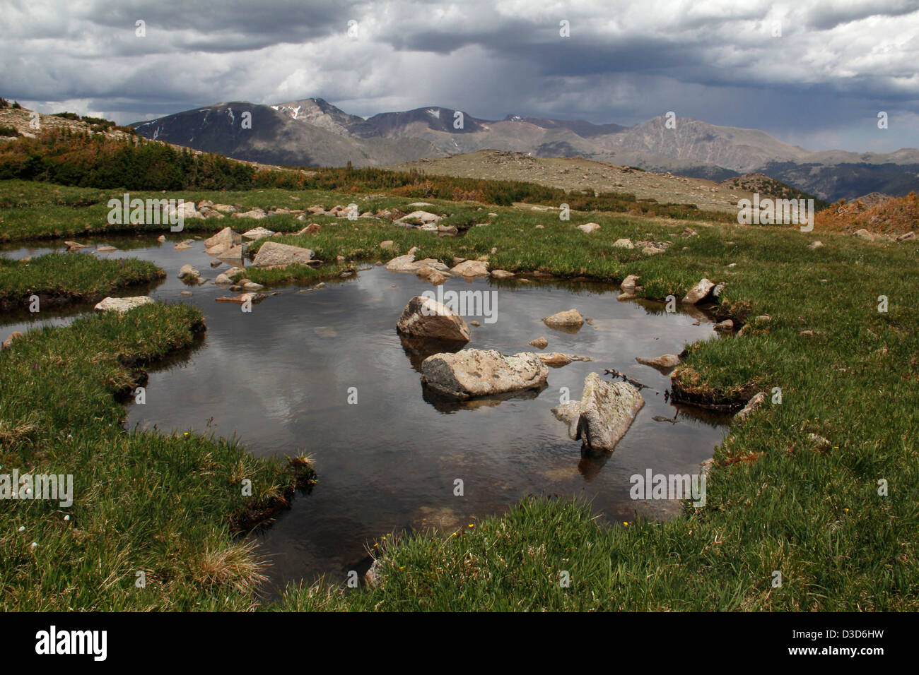 Tundra pond hi-res stock photography and images - Alamy
