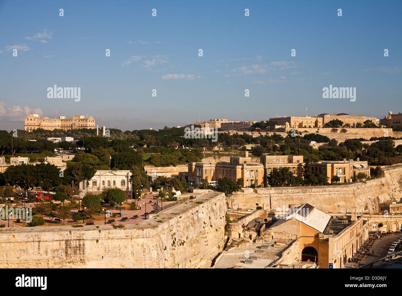 Lascaris wharf hi-res stock photography and images - Alamy