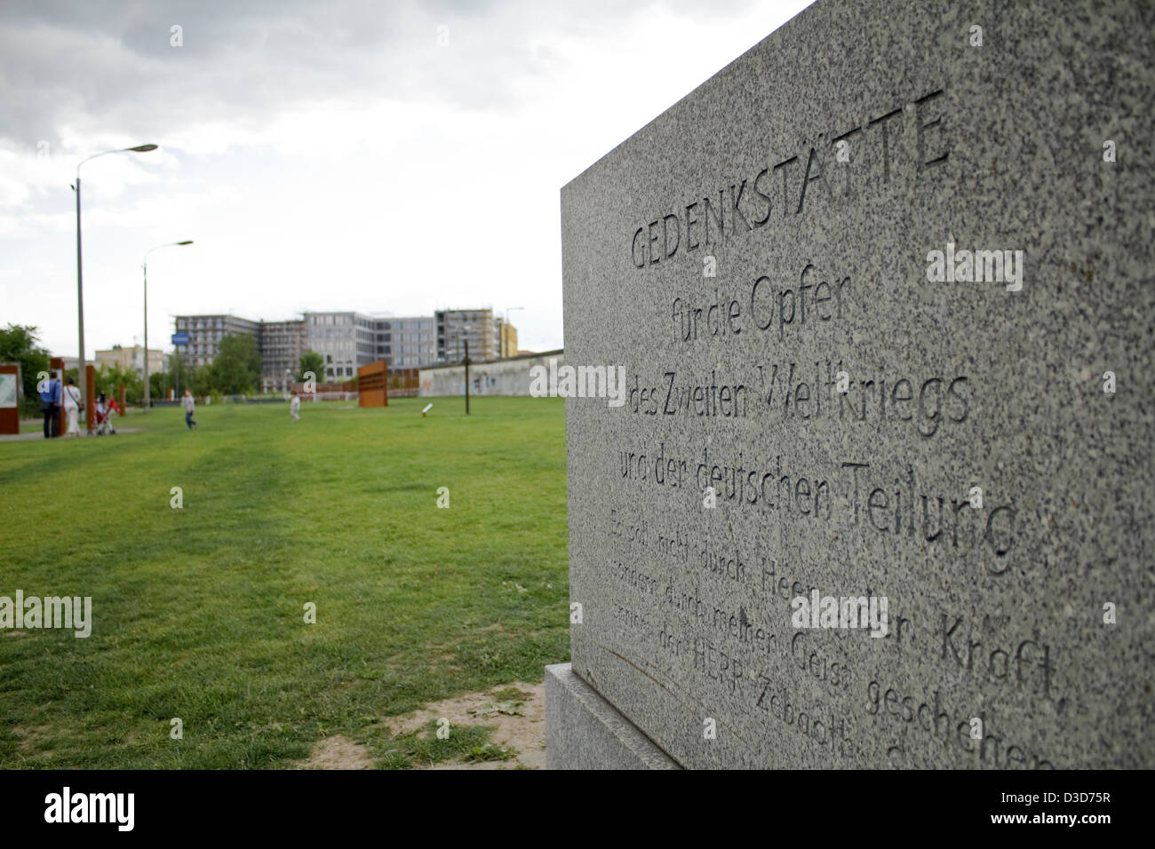 Berlin ddr museum exterior hi-res stock photography and images - Alamy