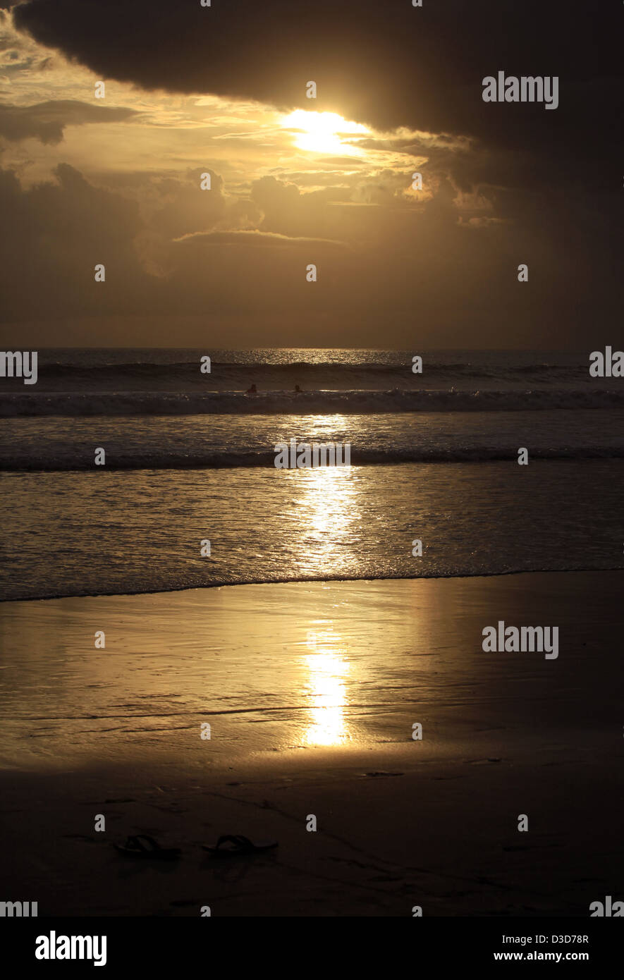 Coastline Indian ocean on sunset Stock Photo - Alamy