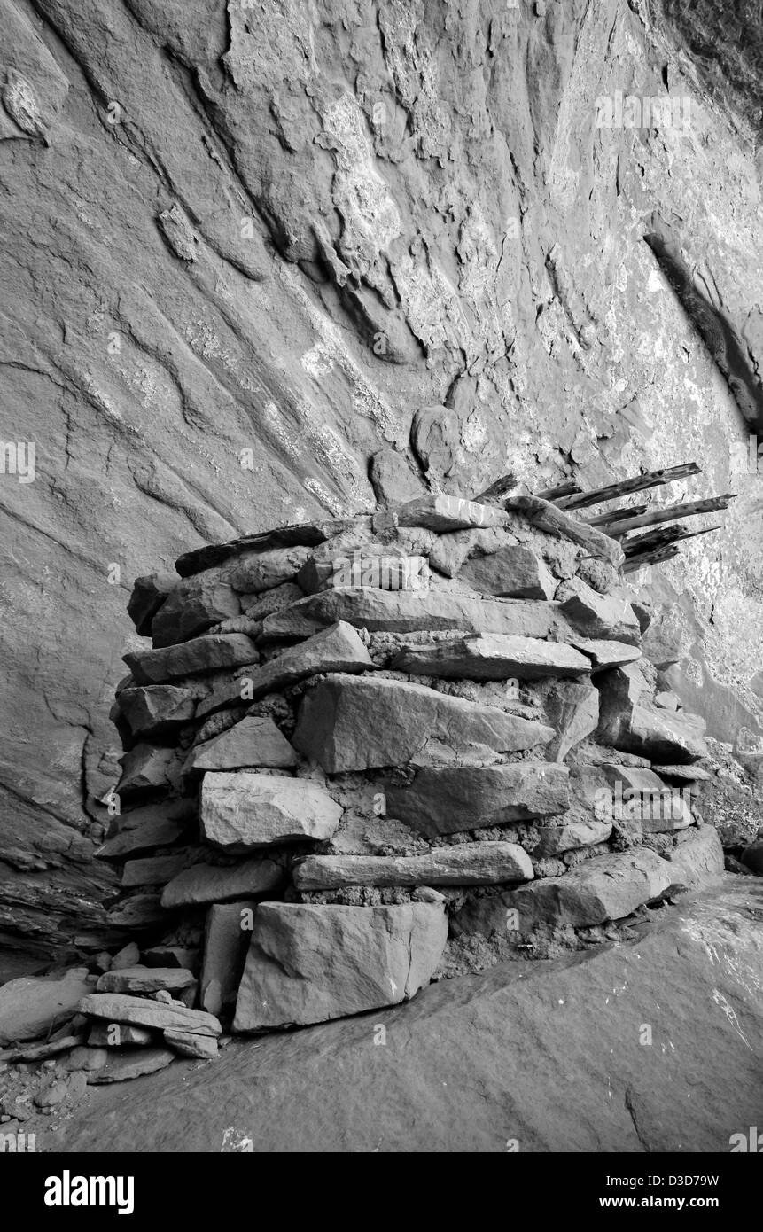 Indian granary hi-res stock photography and images - Alamy