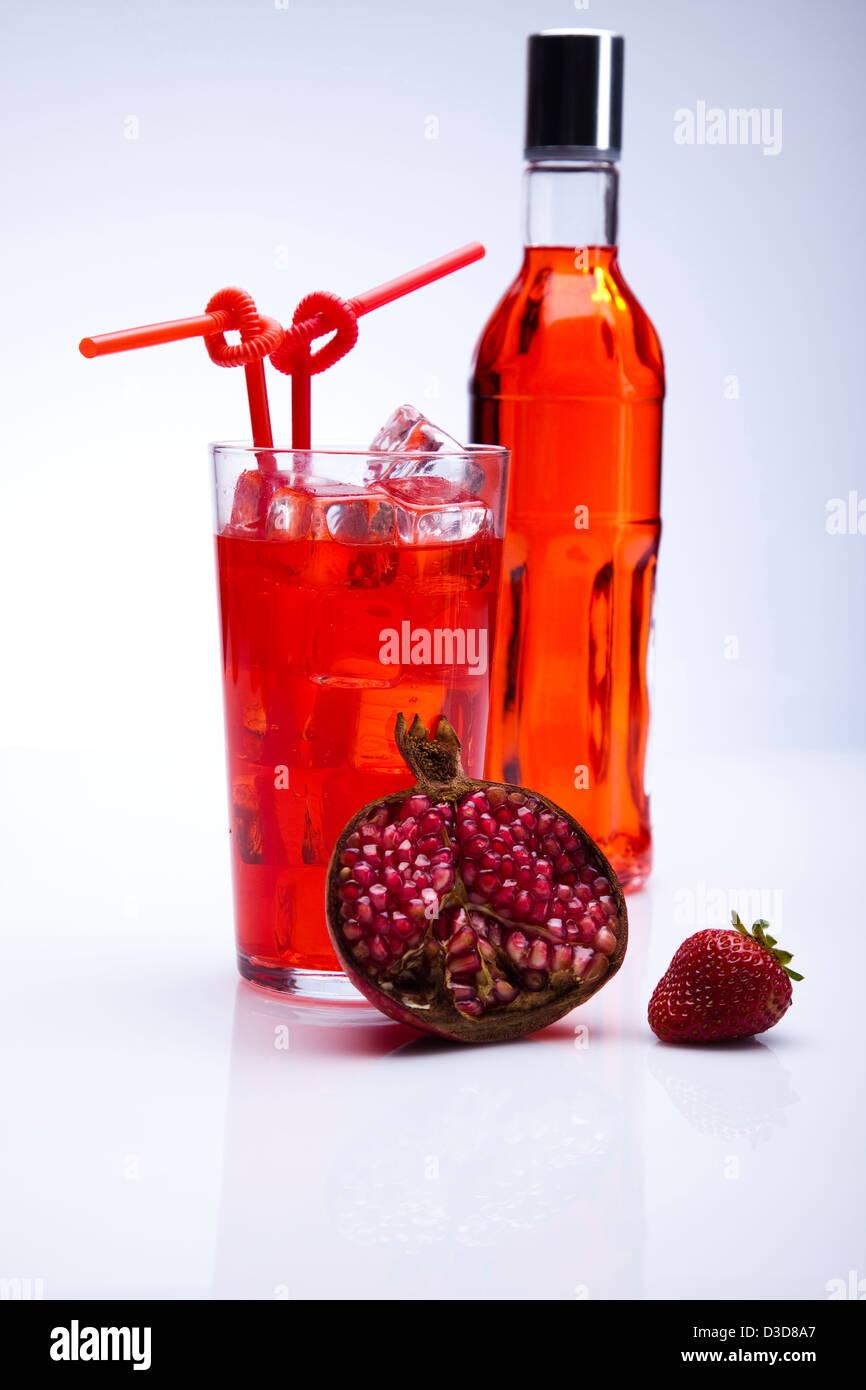 Fresh drink with grenade Stock Photo - Alamy