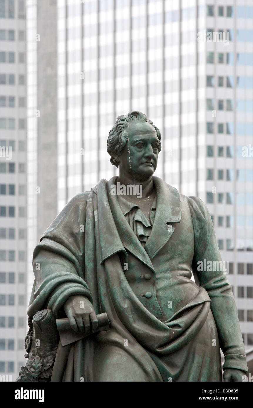 Germany statue of goethe literature hi-res stock photography and images ...