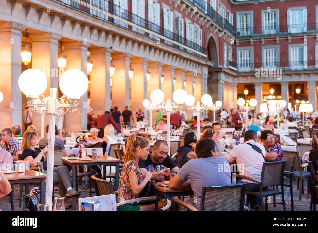 Early evening dining at one of the restaurants in the Plaza Mayor ...