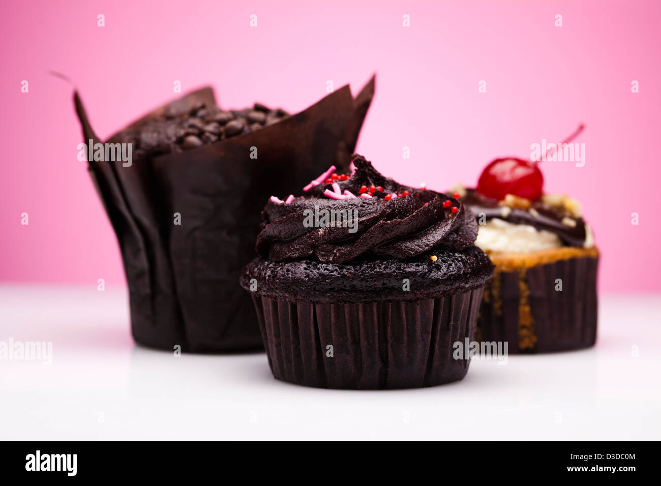 Sweet muffin cakes Stock Photo - Alamy