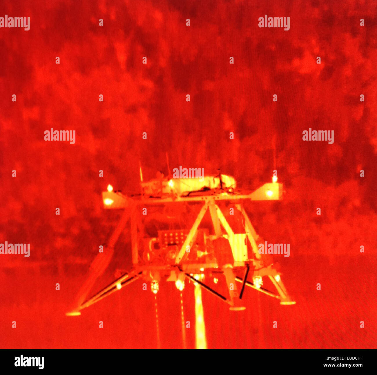 'Mighty Eagle' Lander Takes 100-Foot Free Flight (NASA, Marshall, 08/16 ...