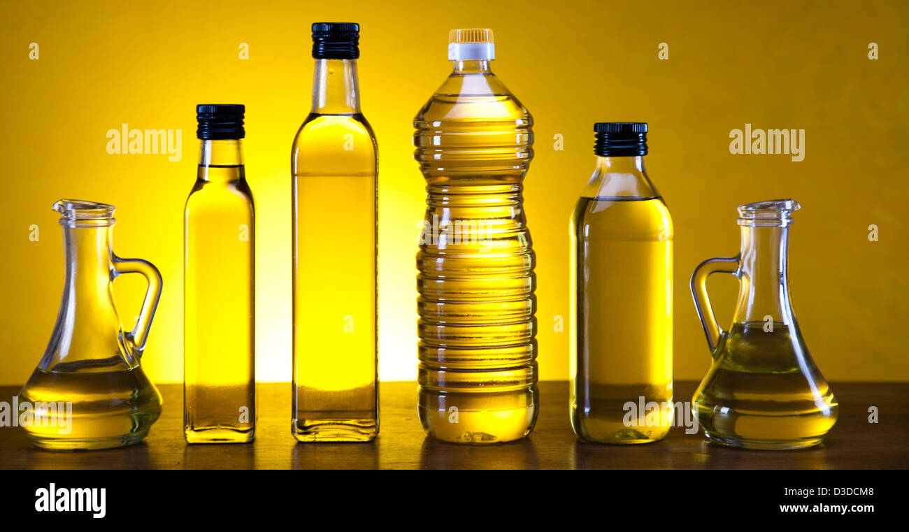 Extra virgin olive oil Stock Photo - Alamy