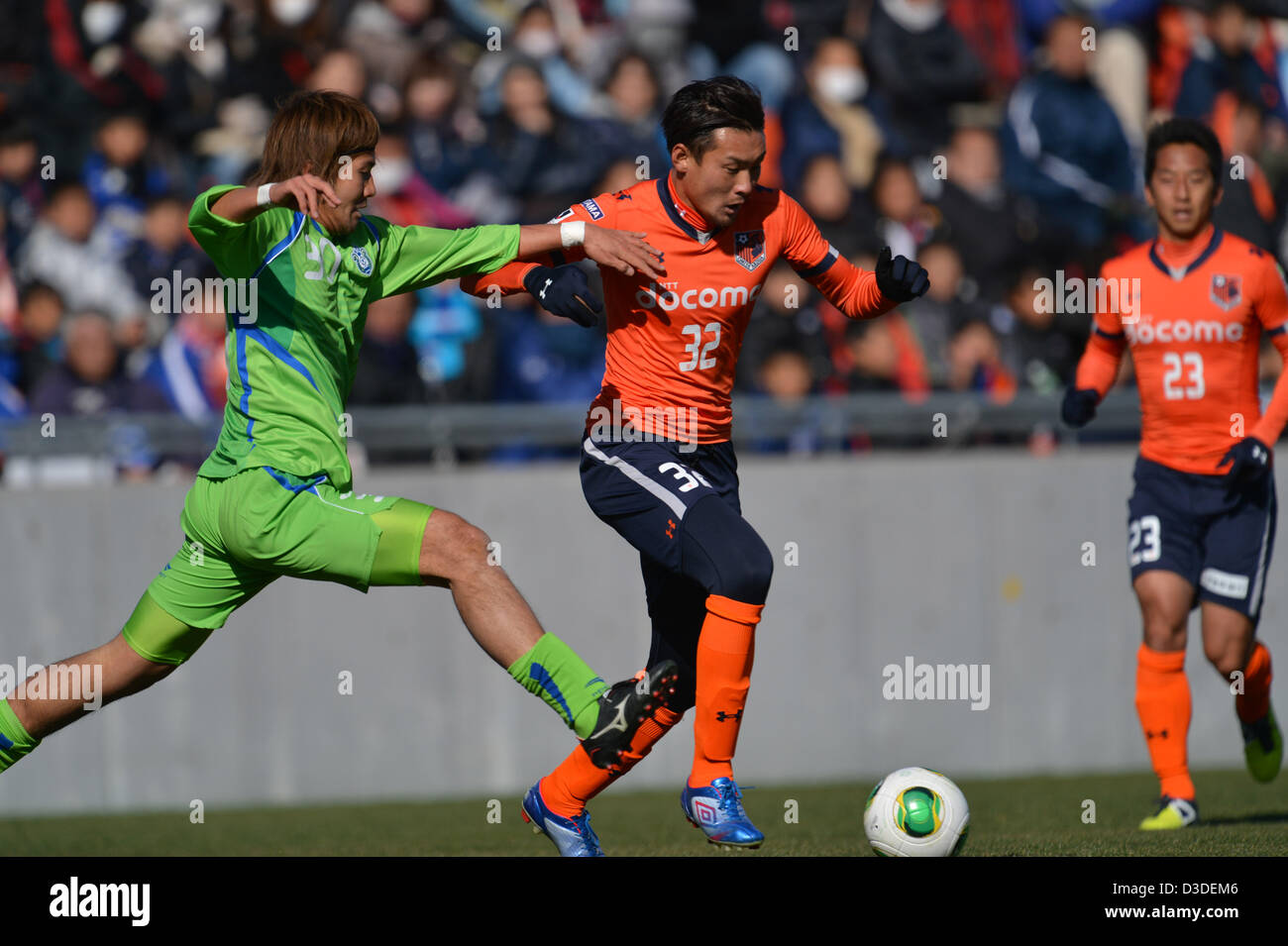 (L to R) Takeshi Shimamura (Bellmare), Yu Hasegawa (Ardija), FEBRUARY ...