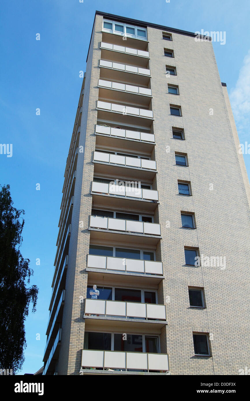 Hamburg, Germany, apartment block on the Kielerstrasse Stock Photo - Alamy