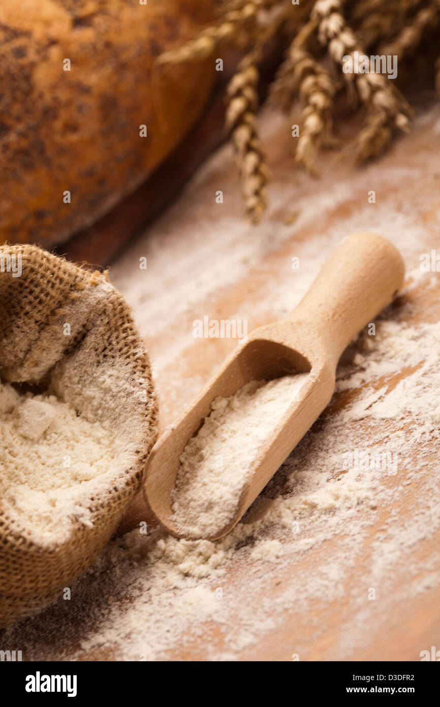 Variety of whole wheat bread Stock Photo - Alamy