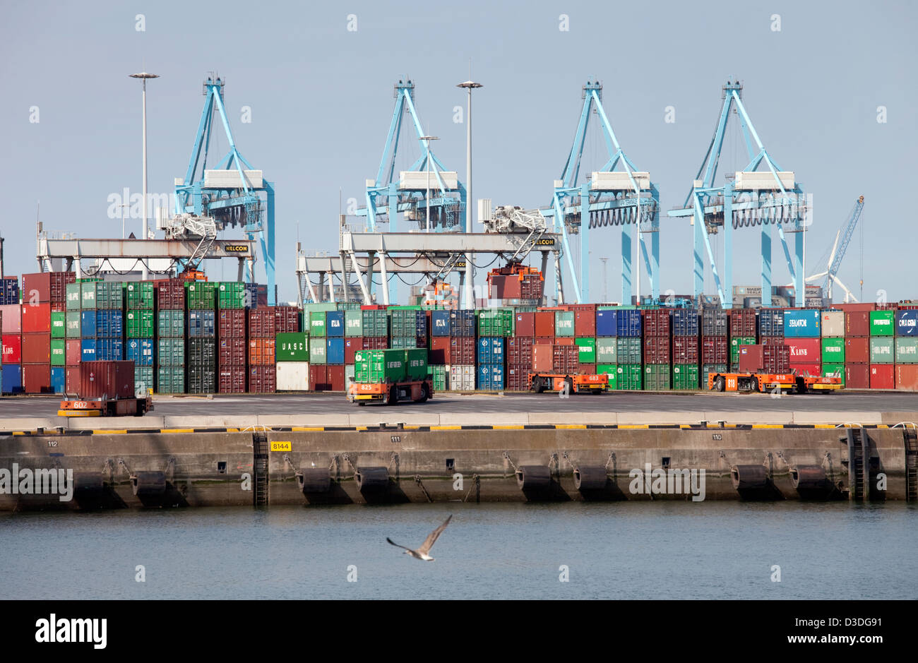Rotterdam, Netherlands, container stack in Rotterdam Stock Photo - Alamy