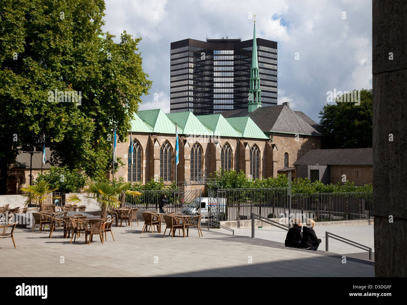 Essen, Germany, Essen Cathedral and the Town Hall Stock Photo - Alamy