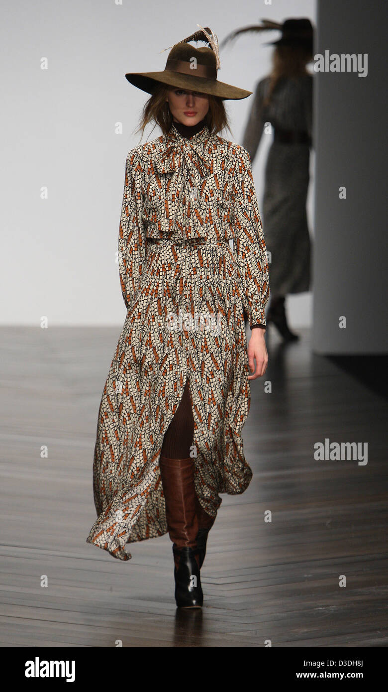Issa London A/W 2013/14 collection shown during London Fashion Week at ...