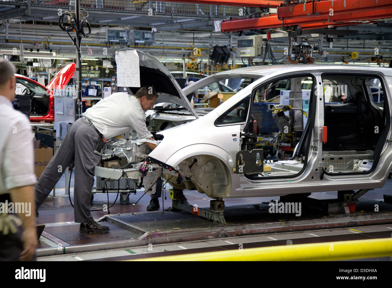 Bochum, Germany, car production at the Opel plant in Bochum Stock Photo ...