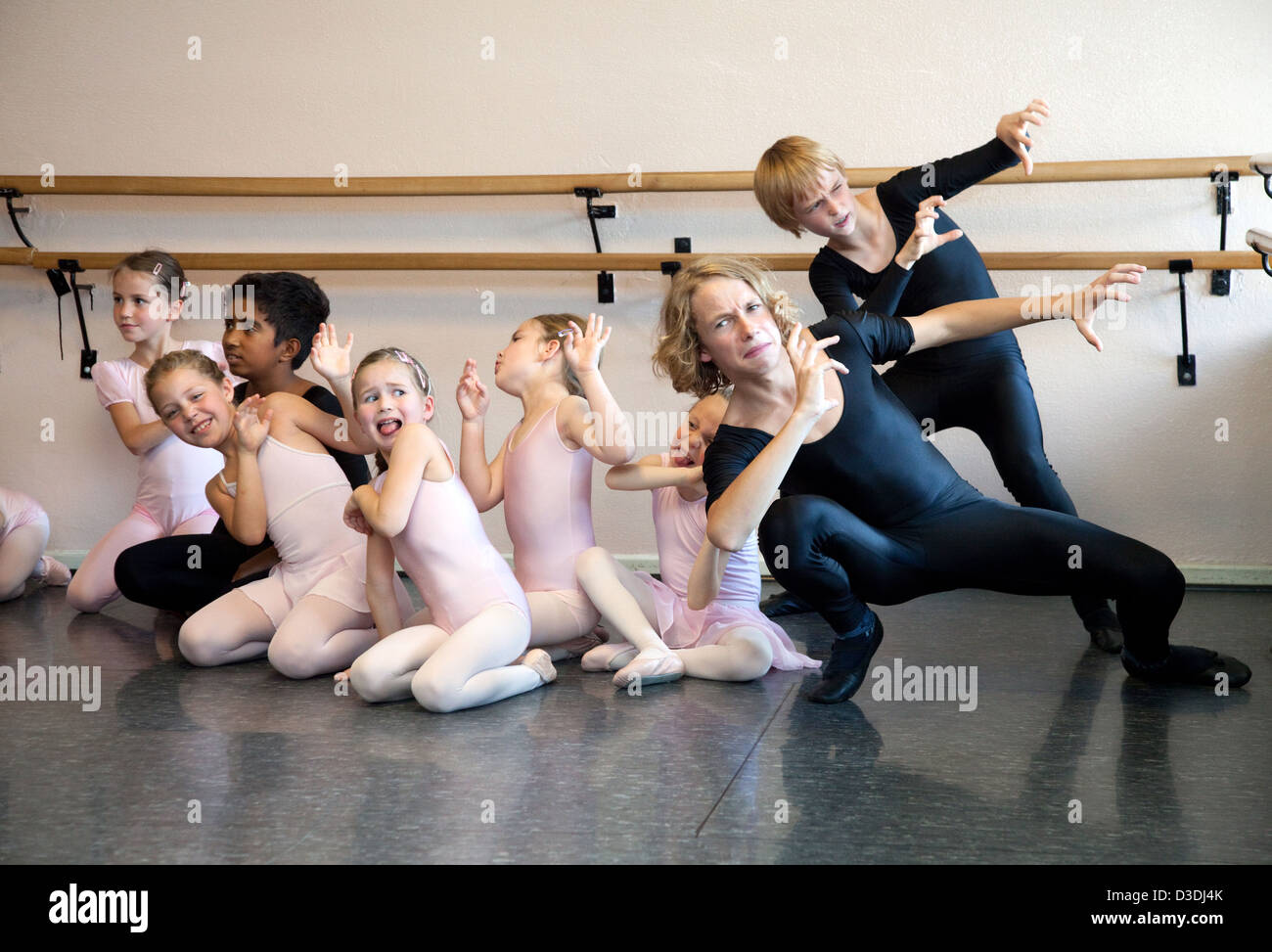 Ballettschuelerinnen High Resolution Stock Photography and Images - Alamy