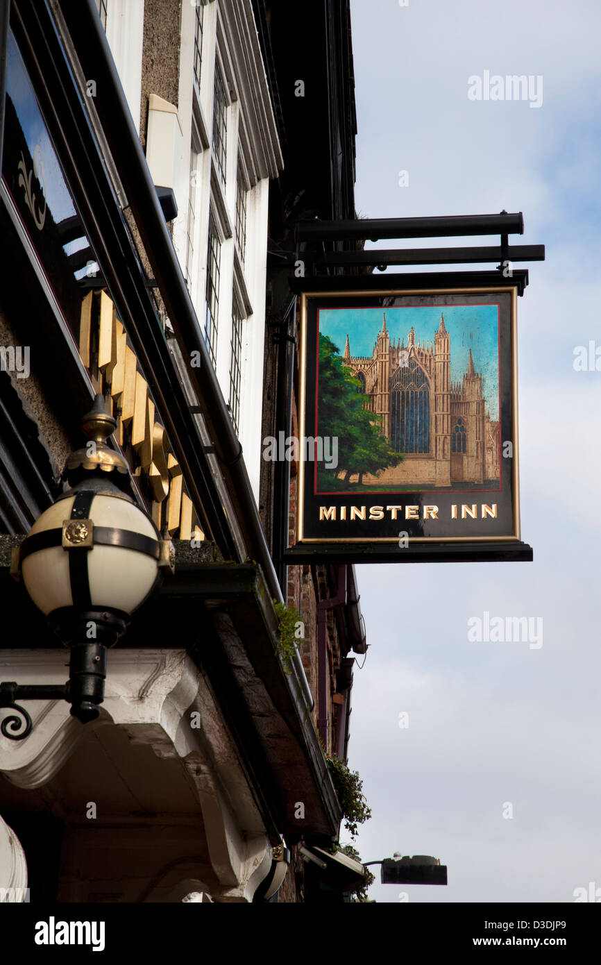 Minister inn hi-res stock photography and images - Alamy