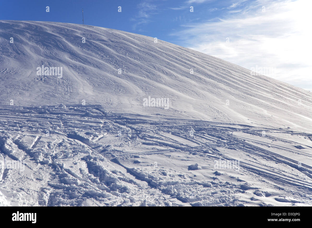 Snowboard tracks hi-res stock photography and images - Alamy