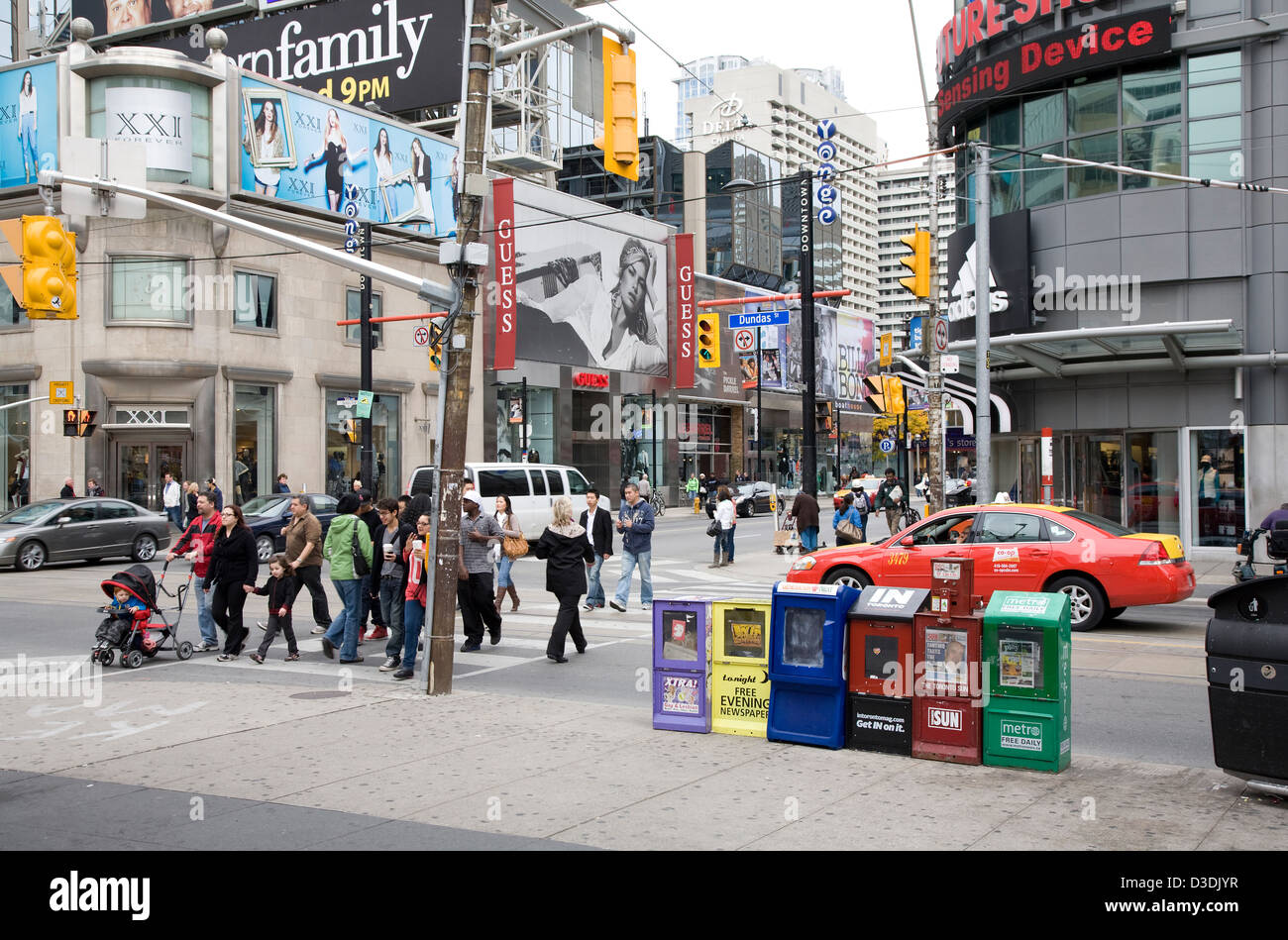 Toronto, Canada, in the Yonge Street scene Stock Photo - Alamy