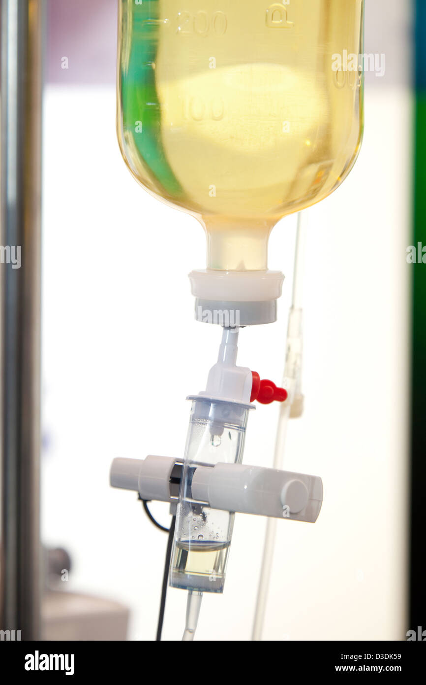 Infusion medicine system hi-res stock photography and images - Alamy