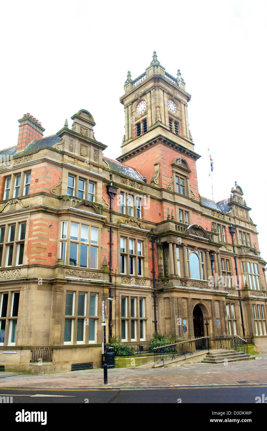 Blackpool council town hall hi-res stock photography and images - Alamy