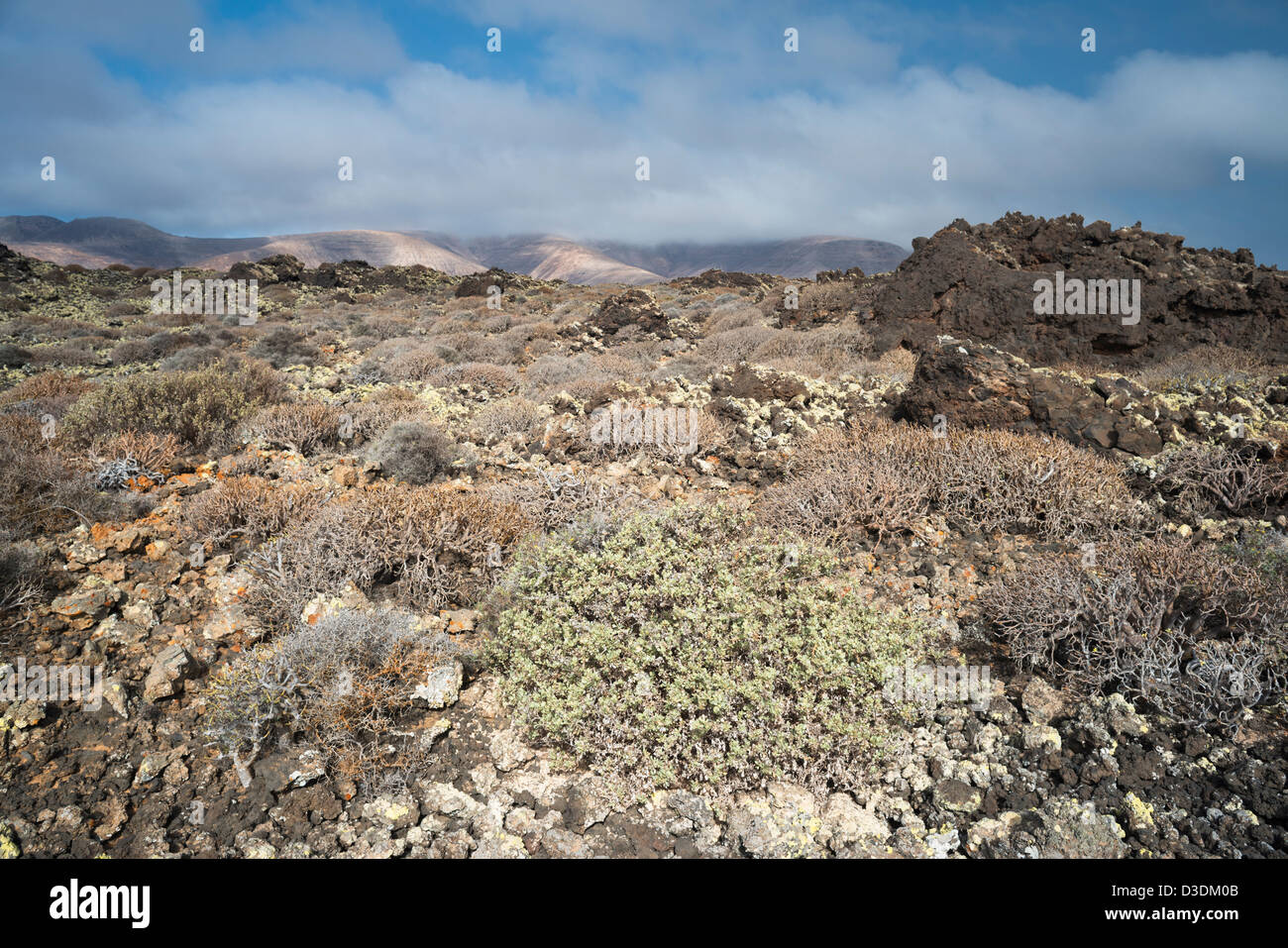 Cliff collapse view hi-res stock photography and images - Alamy