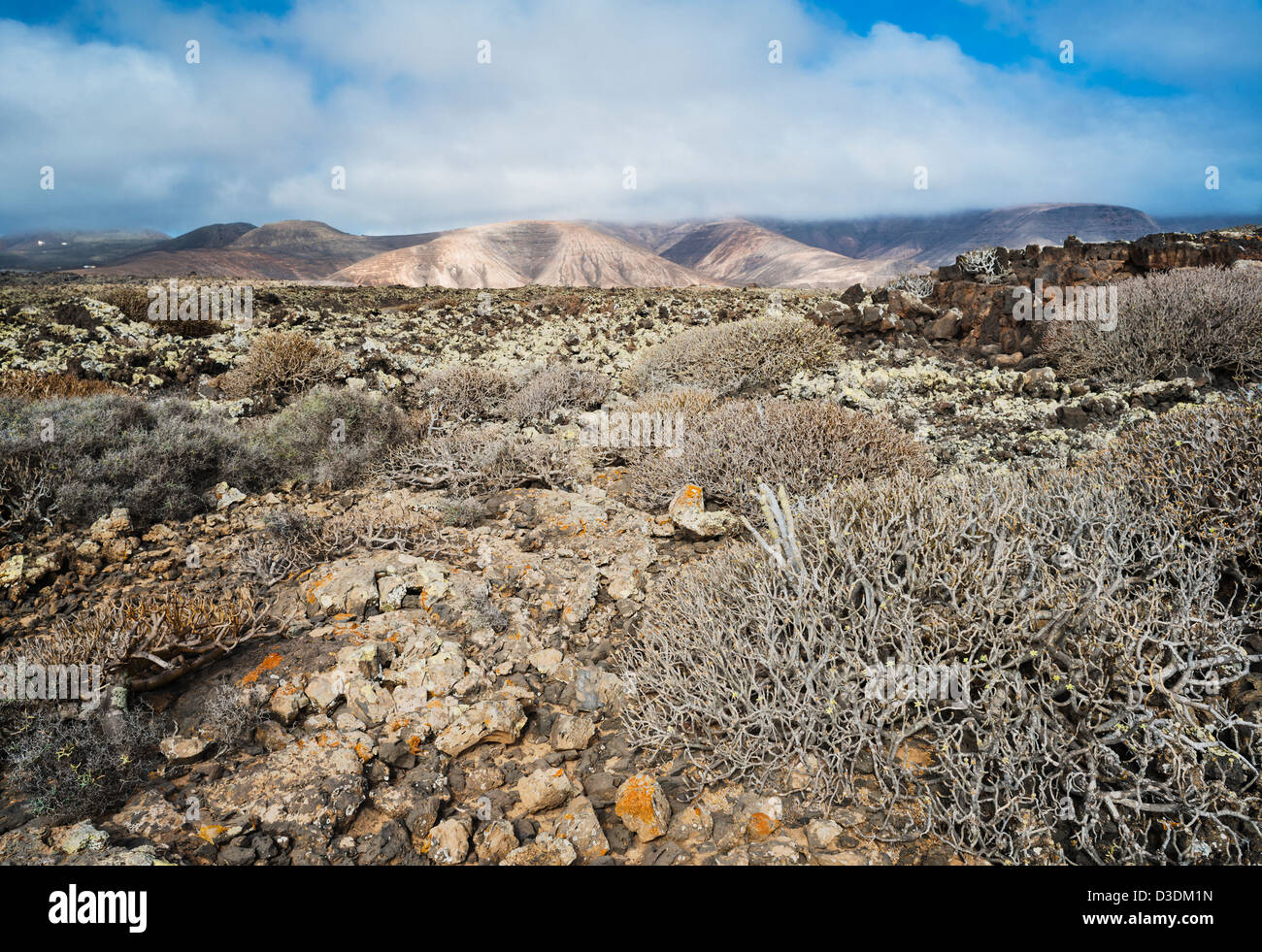Cliff collapse view hi-res stock photography and images - Alamy