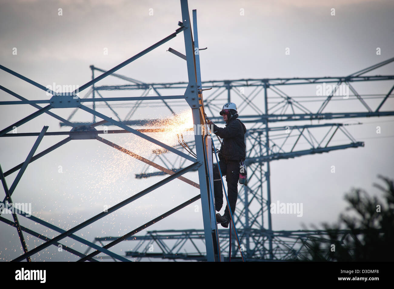 Berlin, Germany, demolition of an electricity pylon Stock Photo - Alamy