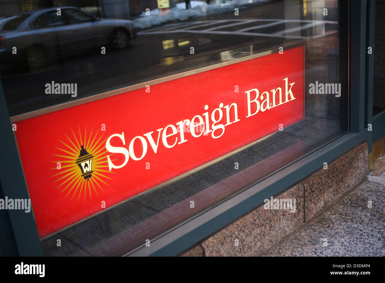 Feb. 15, 2013 - Boston, Massachusetts, U.S - A Sovereign Bank branch is ...