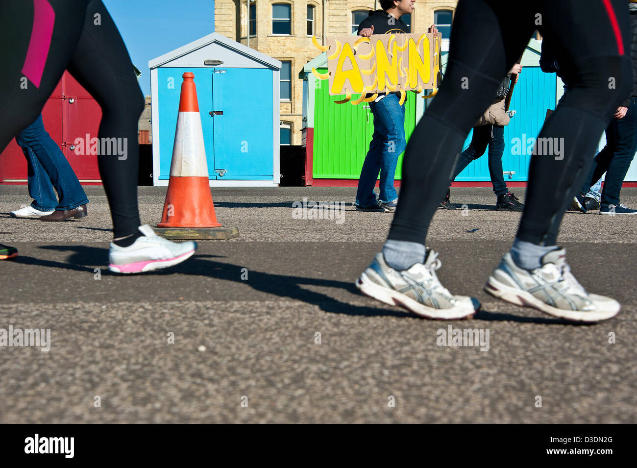 Brighton seafront runners hi-res stock photography and images - Alamy